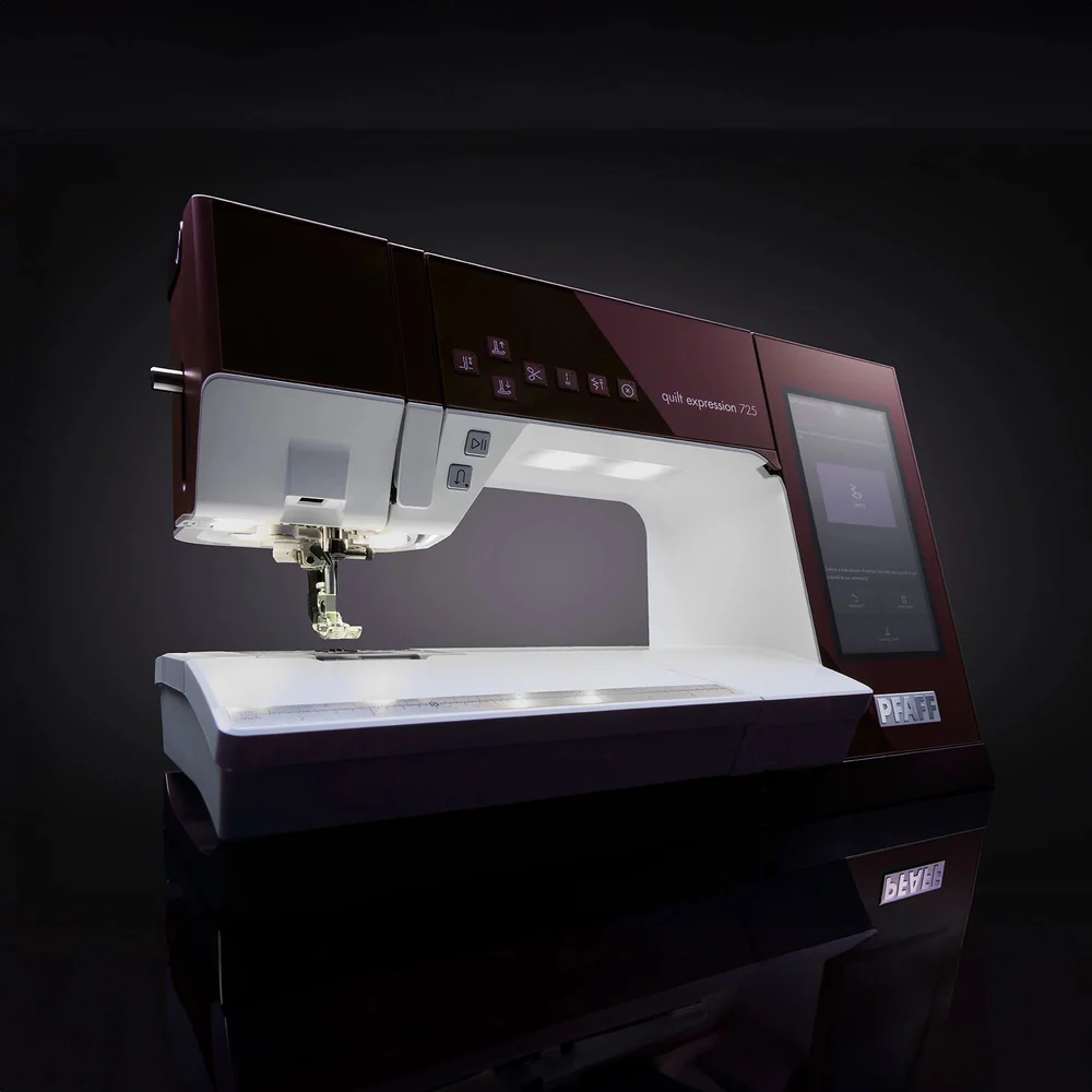 PFAFF Quilt Expression™ 725 – 730 Stitches, IDT™ System & Touch Screen
